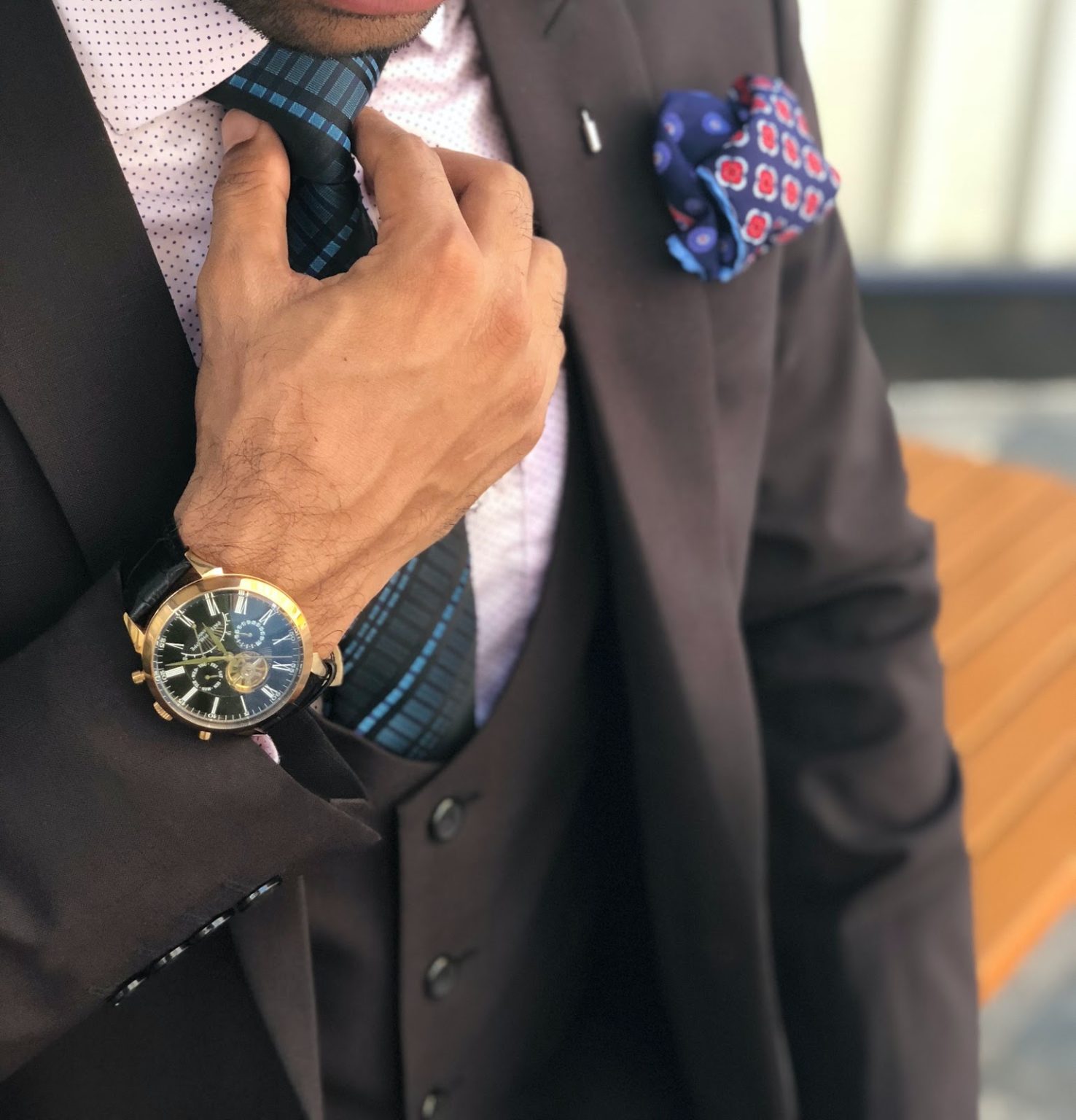 Suits 101 : A Guide on How to Properly Wear Suits